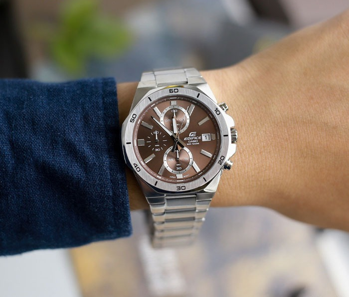 ساعت مچی مردانه ادیفایس کاسیو مدل EDIFICE EFV-640D-5AVUDF - کاسیو تهران | نمایندگی فروش ساعت کاسیو